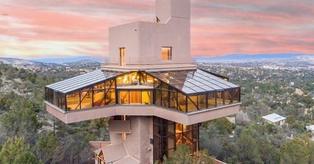 North America’s Tallest Single-Family Home Lets You Sleep in the Sky ...