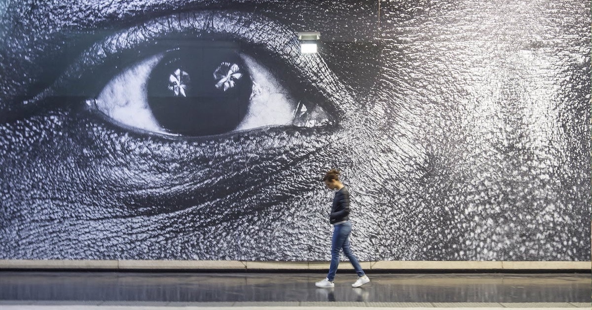 Street Artist JR Takes Over the Paris Metro With His Giant Posters | My ...