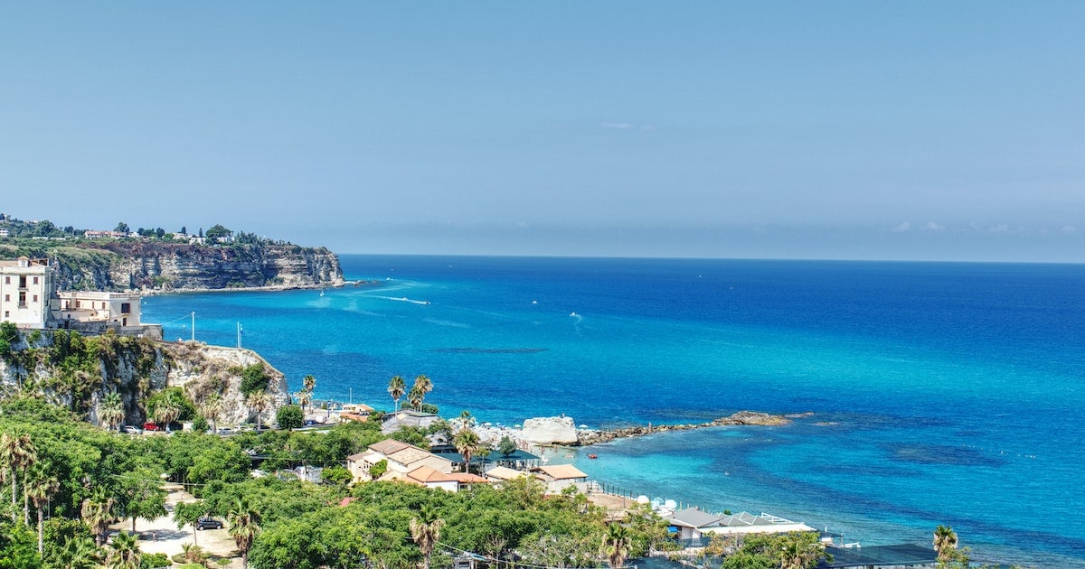 This Gorgeous Region in Southern Italy Will Pay You $33,000 To Move ...