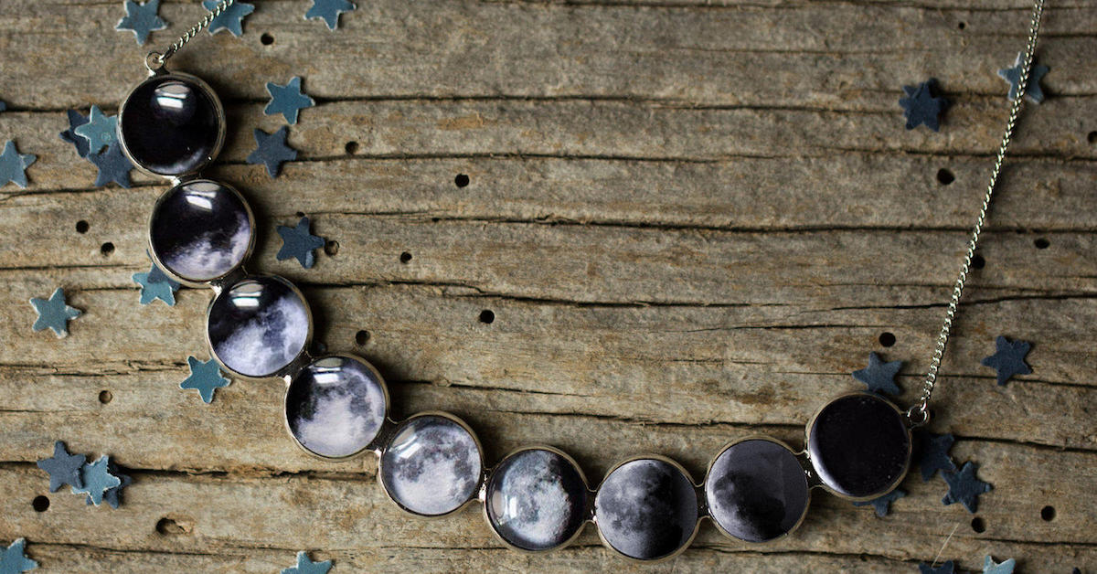 Marvelous Moon Necklace Offers Dazzling Look at the Different Lunar ...