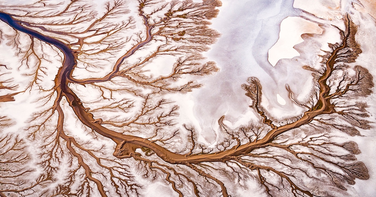 Powerful Aerial Photos Show the Consequences of Drought on the Colorado ...