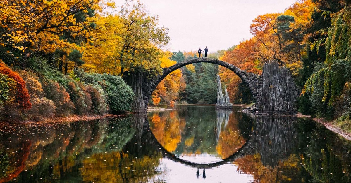 19th Century ‘Devil’s Bridge’ Uses Its Reflection to Form a Perfect ...