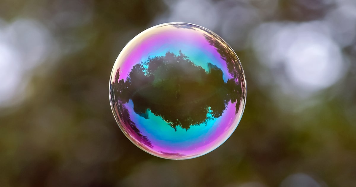 Scientists Made an “Everlasting Bubble” That Lasted 465 Days Without ...