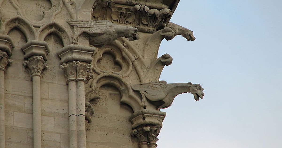 Exploring the Fantastic History of Gargoyles in Gothic Architecture ...