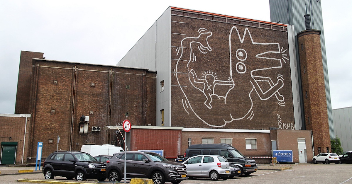 Monumental Keith Haring Mural Uncovered in Amsterdam After Being Hidden ...