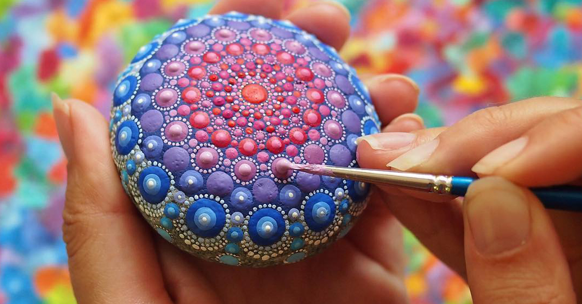 25+ Rock Painting Ideas to Transform Ordinary Stones Into Dazzling Art ...