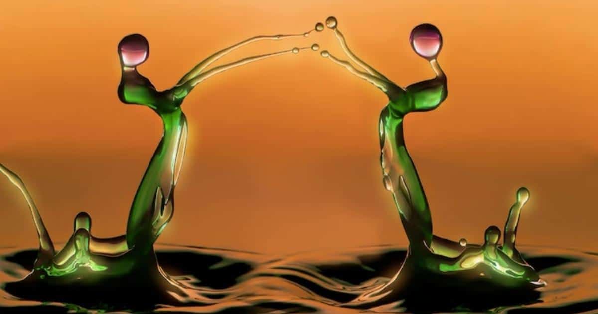 Ultra High-Speed Photography Captures Hidden Human Figures in Moving ...